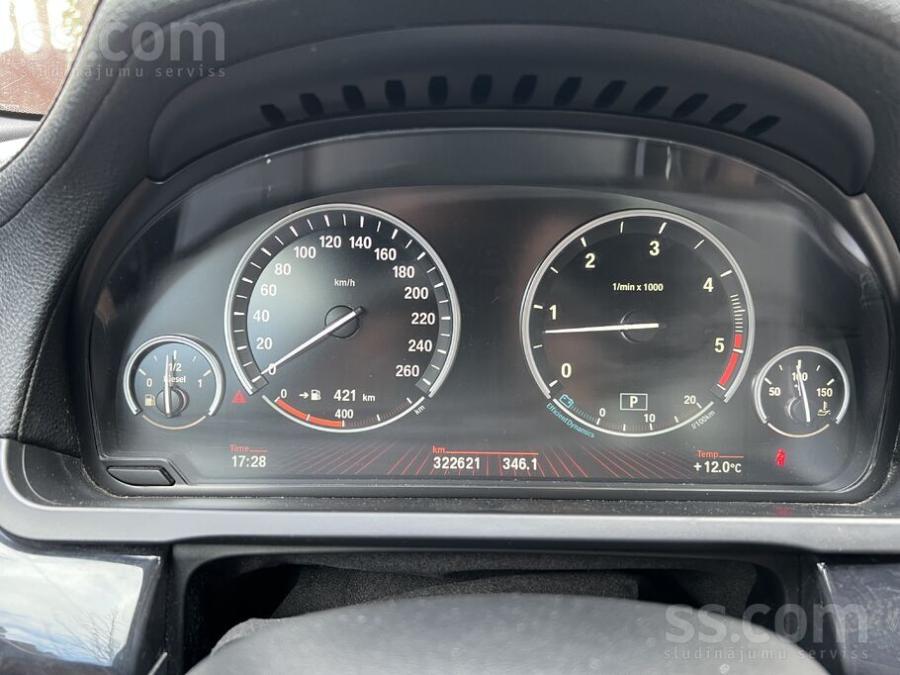 Black BMW 730 2009 in Riga, with an engine capacity of 3.00 L and mileage of 323 thousand km for 8500 €, photo 10 on AUTOMOTO.COM.LV