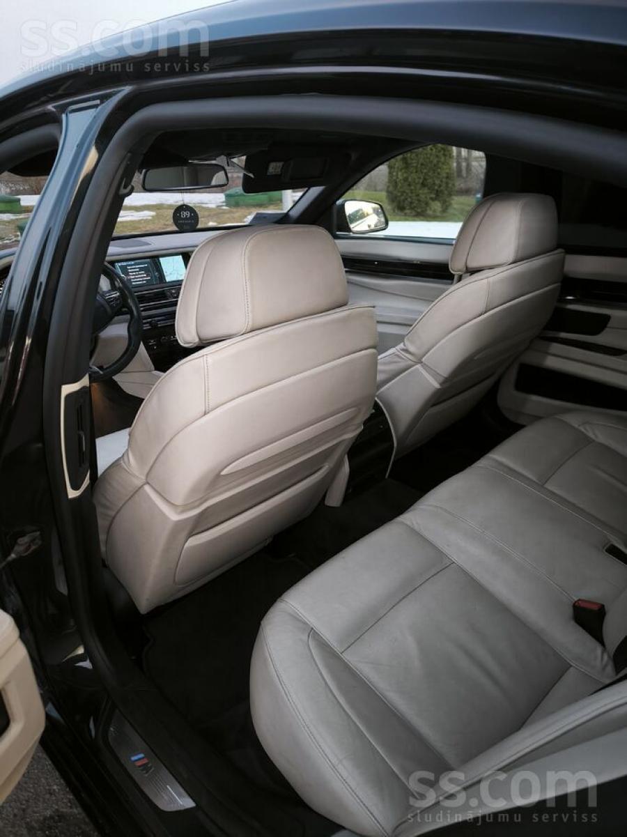 Melns BMW 730 2009 Rīga, ar dzinēja tilpumu 3.00 L un nobraukumu 338 tūkst. km par 11490 €, foto 8 vietnē AUTOMOTO.COM.LV
