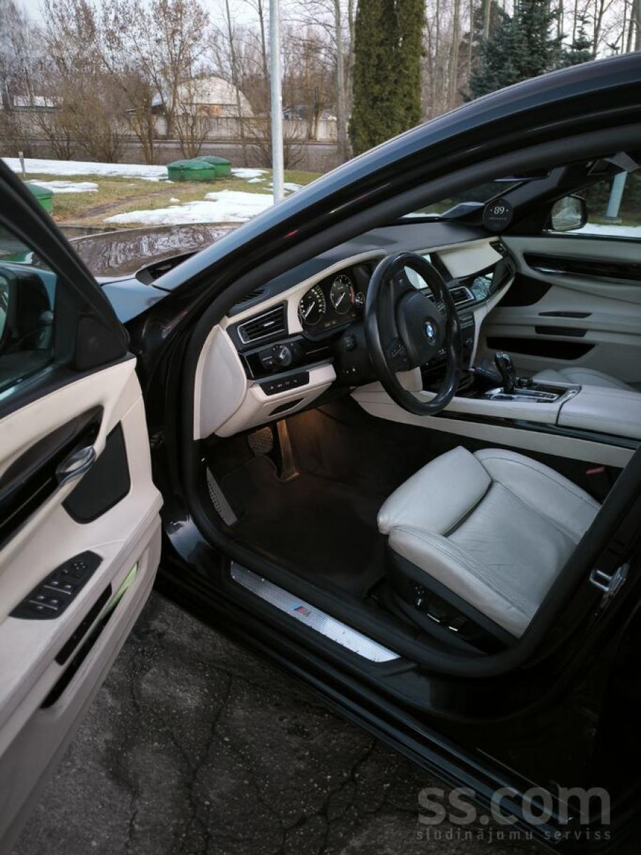 Melns BMW 730 2009 Rīga, ar dzinēja tilpumu 3.00 L un nobraukumu 338 tūkst. km par 11490 €, foto 10 vietnē AUTOMOTO.COM.LV
