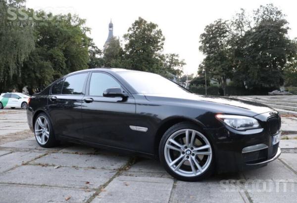 Black BMW 730 2009 in Riga, with an engine capacity of 3.00 L and mileage of 0 thousand km for 8000 €, photo 5 on AUTOMOTO.COM.LV