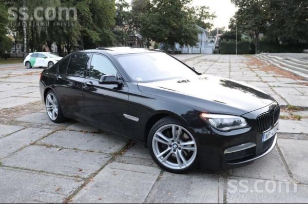 Black BMW 730 2009 in Riga, with an engine capacity of 3.00 L and mileage of 0 thousand km for 8000 €, photo 9 on AUTOMOTO.COM.LV