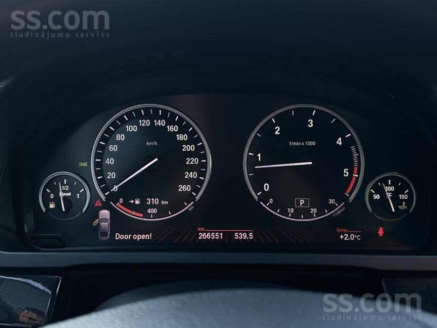 Melns BMW 730 2009 Liepāja, ar dzinēja tilpumu 3.00 L un nobraukumu 267 tūkst. km par 8700 €, foto 22 vietnē AUTOMOTO.COM.LV