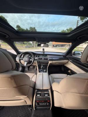 Black BMW 730 2009 in Ukmerge, with an engine capacity of 2.99 L and mileage of 443 thousand km for 8800 €, photo 9 on AUTOMOTO.COM.LV