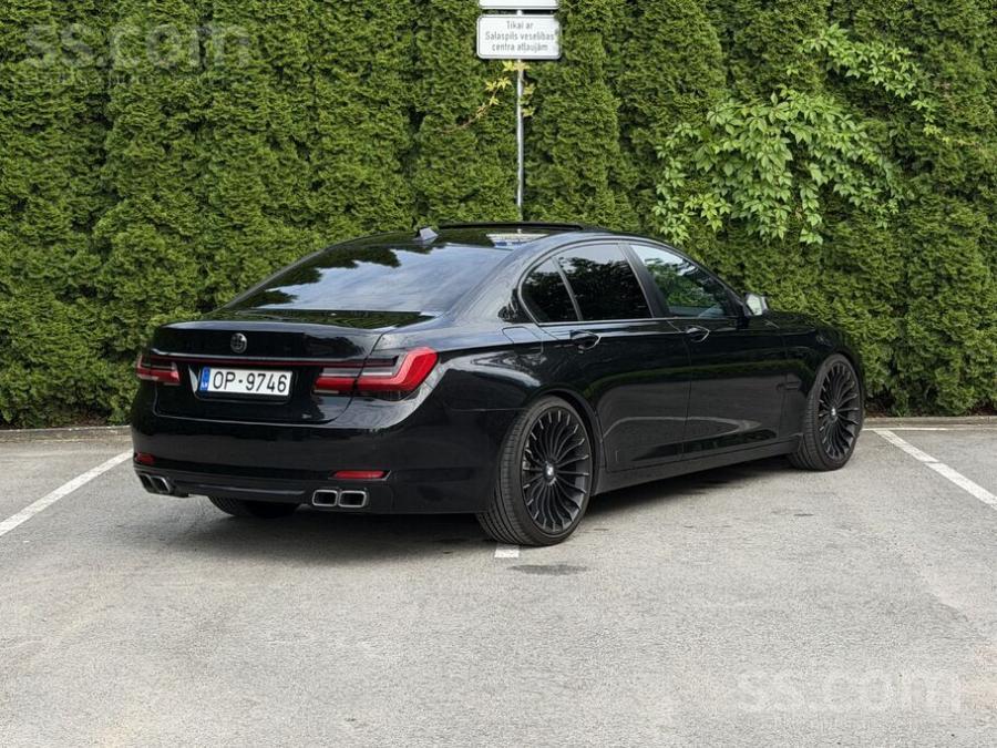 Black BMW 730 2009 in Riga, with an engine capacity of 3.00 L and mileage of 336 thousand km for 9900 €, photo 7 on AUTOMOTO.COM.LV