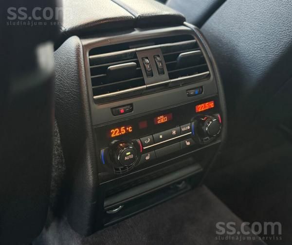 BMW 730 2009 Rīga vietnē Melns BMW 730 2009 Rīga, ar dzinēja tilpumu 3.00 L un nobraukumu 373 tūkst. km par 8200 €, foto 6 vietnē AUTOMOTO.COM.LV