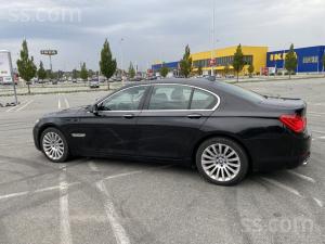 Черный БМВ 730 2009 в Рига, объемом двигателя 3.00 л и пробегом 246 тыс. км за 8800 €, фото 5 на AUTOMOTO.COM.LV