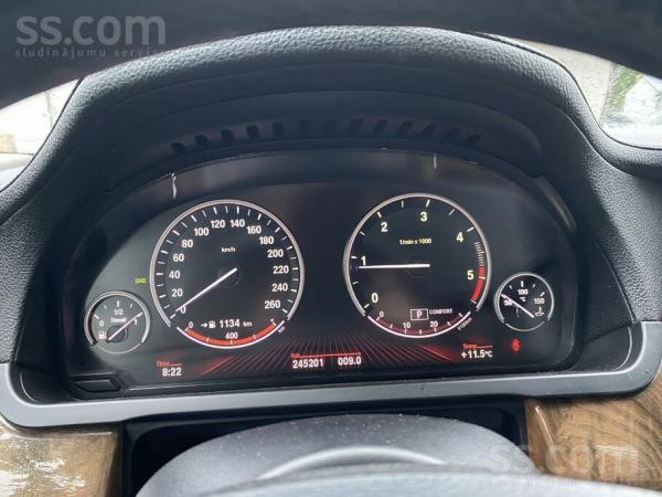 BMW 730 2009 Rīga vietnē Melns BMW 730 2009 Rīga, ar dzinēja tilpumu 3.00 L un nobraukumu 246 tūkst. km par 8800 €, foto 8 vietnē AUTOMOTO.COM.LV