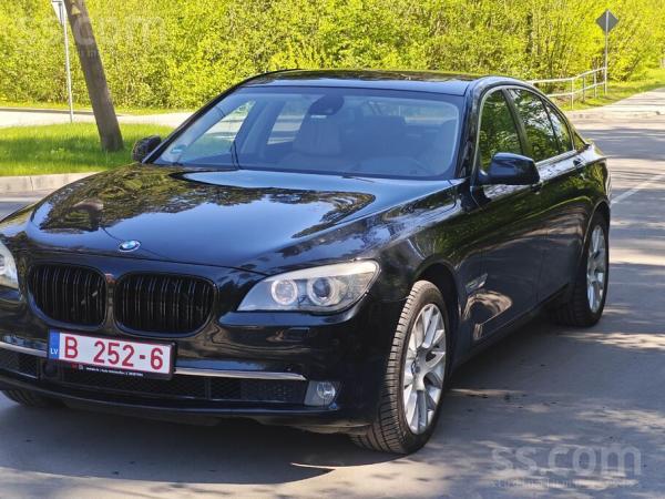 Melns BMW 730 2010 Ogre, ar dzinēja tilpumu 3.00 L un nobraukumu 268 tūkst. km par 10600 €, foto 3 vietnē AUTOMOTO.COM.LV
