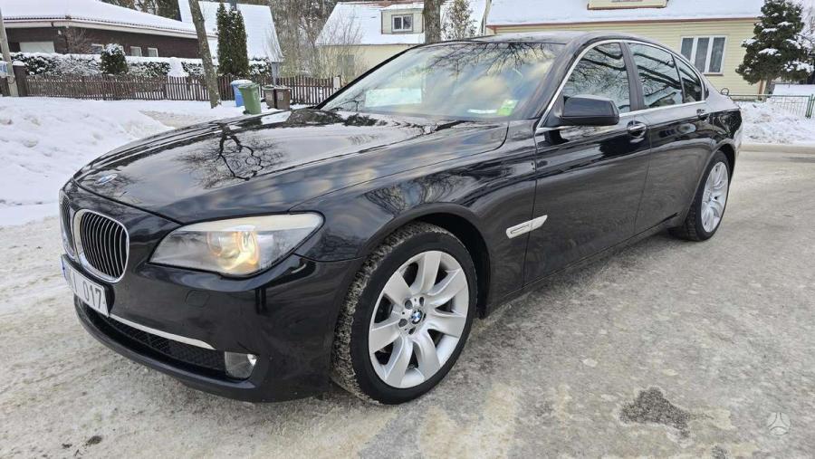 Melns BMW 730 2010 Alīta, ar dzinēja tilpumu 0.00 L un nobraukumu 350 tūkst. km par 13350 €, foto 14 vietnē AUTOMOTO.COM.LV