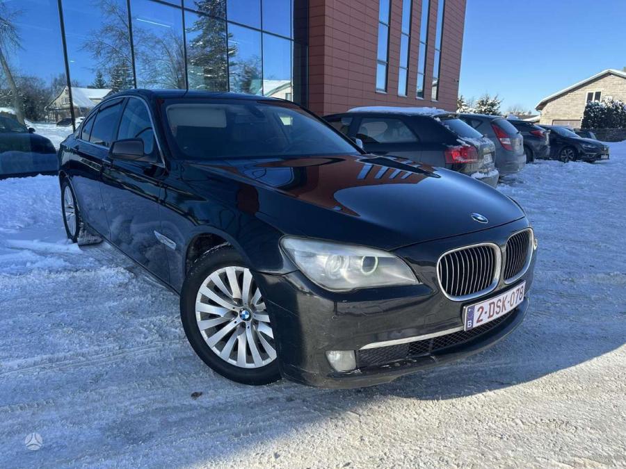 Melns BMW 730 2010 Utena, ar dzinēja tilpumu 0.00 L un nobraukumu 365 tūkst. km par 6300 €, foto 5 vietnē AUTOMOTO.COM.LV