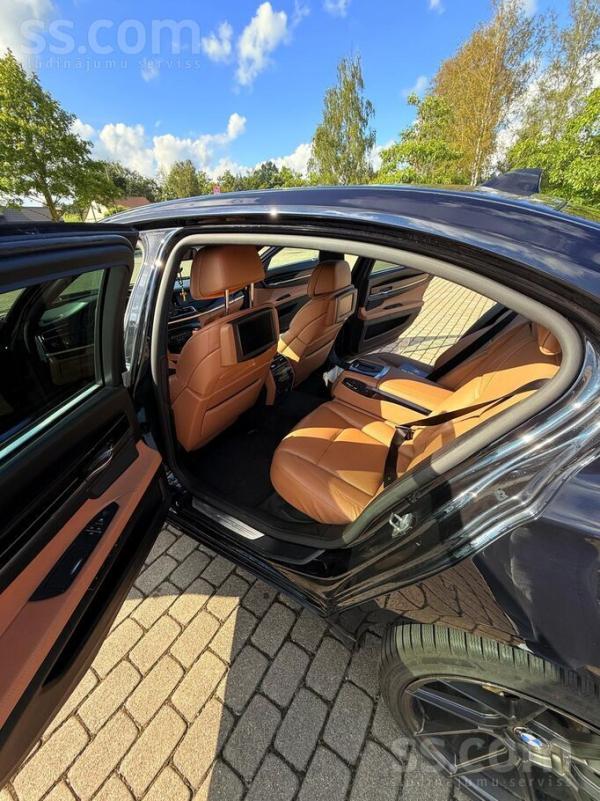 Melns BMW 730 2010 Jelgava, ar dzinēja tilpumu 3.00 L un nobraukumu 350 tūkst. km par 8999 €, foto 8 vietnē AUTOMOTO.COM.LV