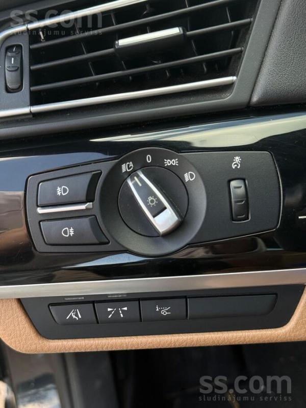 Melns BMW 730 2010 Jelgava, ar dzinēja tilpumu 3.00 L un nobraukumu 350 tūkst. km par 8999 €, foto 10 vietnē AUTOMOTO.COM.LV