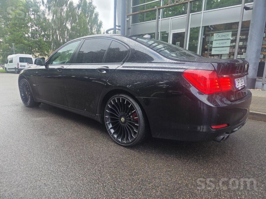 Melns BMW 730 2010 Rīga, ar dzinēja tilpumu 3.00 L un nobraukumu 0 tūkst. km par 10500 €, foto 5 vietnē AUTOMOTO.COM.LV