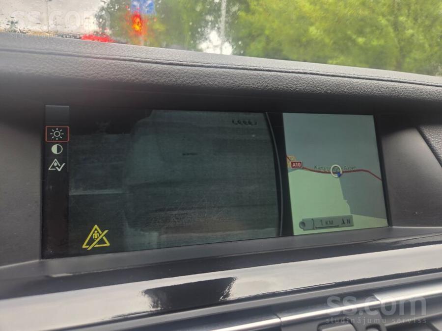 Melns BMW 730 2010 Rīga, ar dzinēja tilpumu 3.00 L un nobraukumu 0 tūkst. km par 10500 €, foto 6 vietnē AUTOMOTO.COM.LV