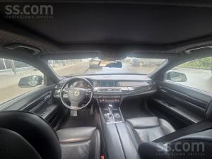 Melns BMW 730 2010 Rīga, ar dzinēja tilpumu 3.00 L un nobraukumu 0 tūkst. km par 10500 €, foto 12 vietnē AUTOMOTO.COM.LV