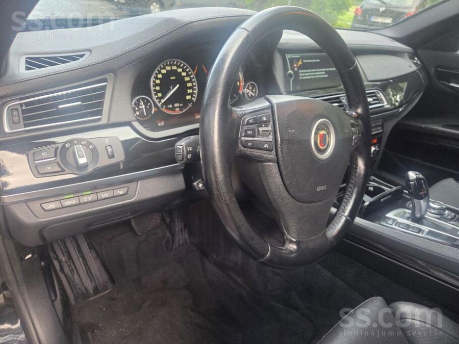 Melns BMW 730 2010 Rīga, ar dzinēja tilpumu 3.00 L un nobraukumu 0 tūkst. km par 10500 €, foto 14 vietnē AUTOMOTO.COM.LV