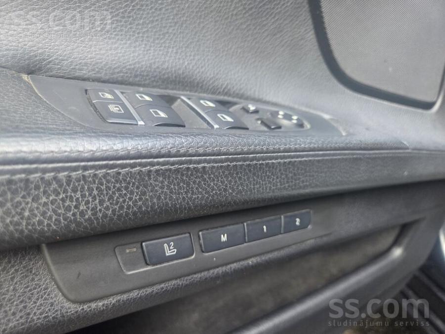 Melns BMW 730 2010 Rīga, ar dzinēja tilpumu 3.00 L un nobraukumu 0 tūkst. km par 10500 €, foto 16 vietnē AUTOMOTO.COM.LV