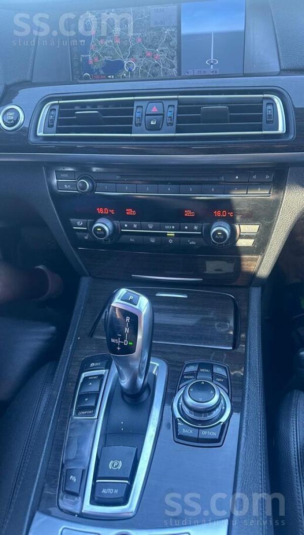Melns BMW 730 2010 Dobele, ar dzinēja tilpumu 3.00 L un nobraukumu 405 tūkst. km par 8000 €, foto 6 vietnē AUTOMOTO.COM.LV
