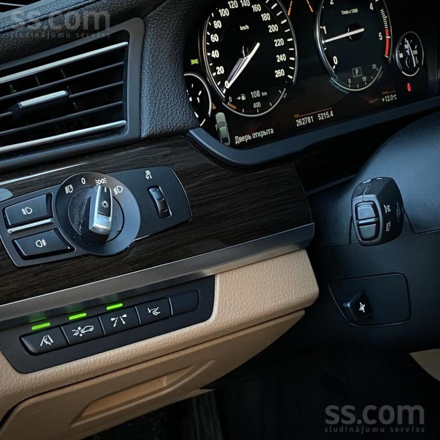 Black BMW 730 2010 in Riga, with an engine capacity of 3.00 L and mileage of 262 thousand km for 8350 €, photo 16 on AUTOMOTO.COM.LV