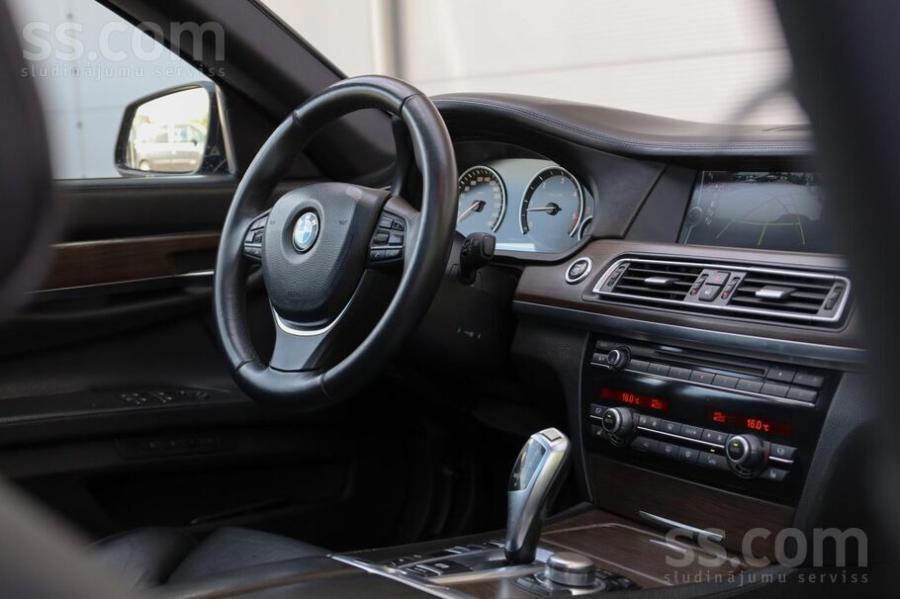 Melns BMW 730 2011 Rīga, ar dzinēja tilpumu 3.00 L un nobraukumu 0 tūkst. km par 11995 €, foto 13 vietnē AUTOMOTO.COM.LV