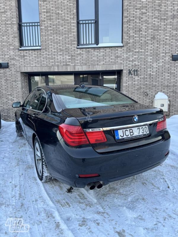 Black BMW 730 2011 in Klaipeda, with an engine capacity of 3.00 L and mileage of 206 thousand km for 7900 €, photo 4 on AUTOMOTO.COM.LV