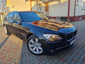 Black BMW 730 2011 in Marijampole, with an engine capacity of 3.00 L and mileage of 80 thousand km for 14500 €, photo 9 on AUTOMOTO.COM.LV