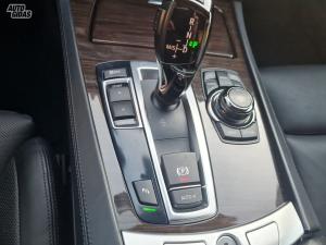 Black BMW 730 2011 in Marijampole, with an engine capacity of 3.00 L and mileage of 80 thousand km for 14500 €, photo 15 on AUTOMOTO.COM.LV