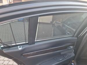 Black BMW 730 2011 in Marijampole, with an engine capacity of 3.00 L and mileage of 80 thousand km for 14500 €, photo 25 on AUTOMOTO.COM.LV
