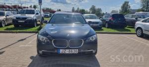 Black BMW 730 2011 in Riga, with an engine capacity of 3.00 L and mileage of 394 thousand km for 11500 €, photo 6 on AUTOMOTO.COM.LV