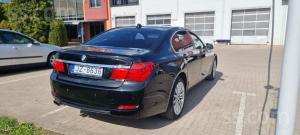 Black BMW 730 2011 in Riga, with an engine capacity of 3.00 L and mileage of 394 thousand km for 11500 €, photo 7 on AUTOMOTO.COM.LV