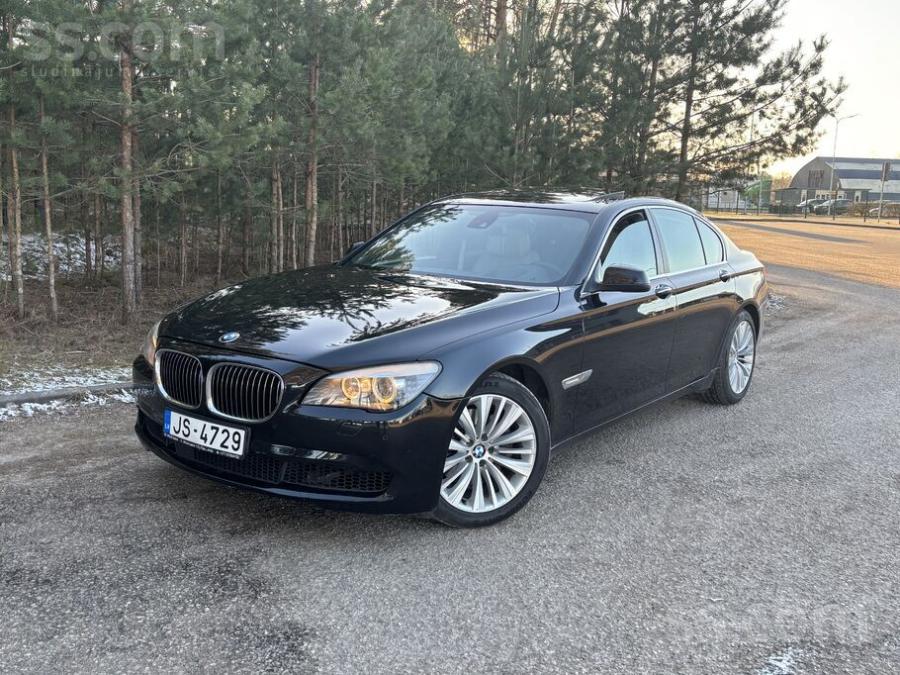 Melns BMW 730 2011 Ogre, ar dzinēja tilpumu 3.00 L un nobraukumu 391 tūkst. km par 10999 €, foto 3 vietnē AUTOMOTO.COM.LV