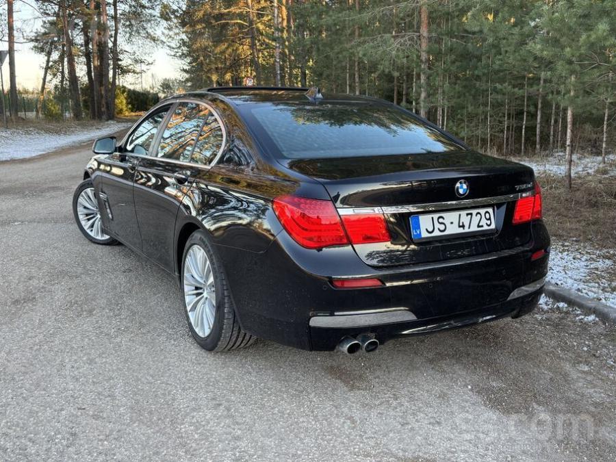 Melns BMW 730 2011 Ogre, ar dzinēja tilpumu 3.00 L un nobraukumu 391 tūkst. km par 10999 €, foto 10 vietnē AUTOMOTO.COM.LV