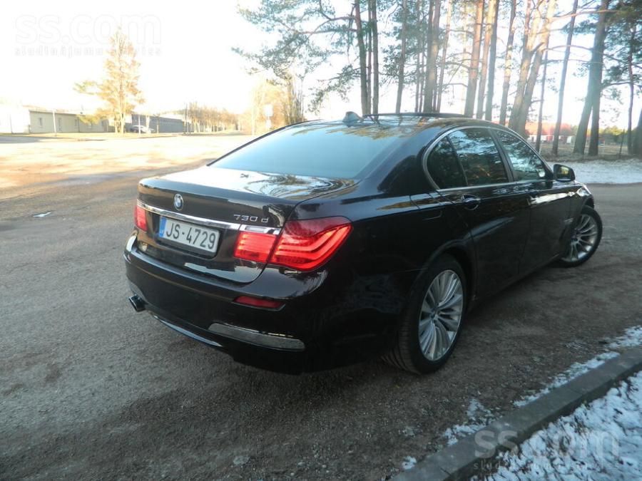 Melns BMW 730 2011 Ogre, ar dzinēja tilpumu 3.00 L un nobraukumu 391 tūkst. km par 10999 €, foto 11 vietnē AUTOMOTO.COM.LV