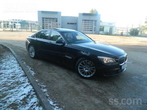 Melns BMW 730 2011 Ogre, ar dzinēja tilpumu 3.00 L un nobraukumu 391 tūkst. km par 10999 €, foto 17 vietnē AUTOMOTO.COM.LV