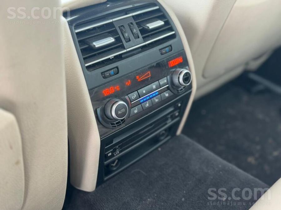 Melns BMW 730 2011 Ogre, ar dzinēja tilpumu 3.00 L un nobraukumu 391 tūkst. km par 10999 €, foto 21 vietnē AUTOMOTO.COM.LV