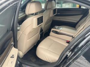 Melns BMW 730 2011 Ogre, ar dzinēja tilpumu 3.00 L un nobraukumu 391 tūkst. km par 10999 €, foto 28 vietnē AUTOMOTO.COM.LV