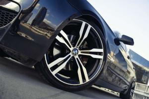 Black BMW 730 2011 in Vilnius, with an engine capacity of 2.99 L and mileage of 292 thousand km for 6990 €, photo 7 on AUTOMOTO.COM.LV