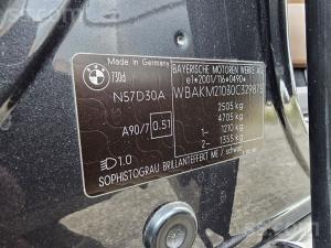 Black BMW 730 2011 in Riga, with an engine capacity of 3.00 L and mileage of 252 thousand km for 6995 €, photo 10 on AUTOMOTO.COM.LV