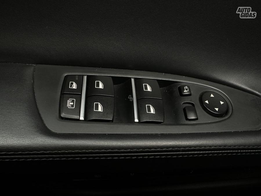 Melns BMW 730 2011 Avižieniai, ar dzinēja tilpumu 3.00 L un nobraukumu 89 tūkst. km par 15950 €, foto 22 vietnē AUTOMOTO.COM.LV