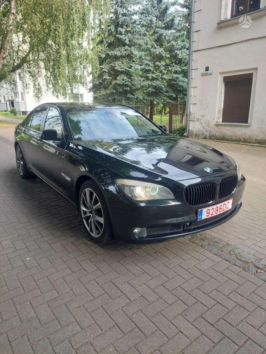 Черный БМВ 730 2011 в Ионава, объемом двигателя 2.99 л и пробегом 205 тыс. км за 9350 €, фото 3 на AUTOMOTO.COM.LV