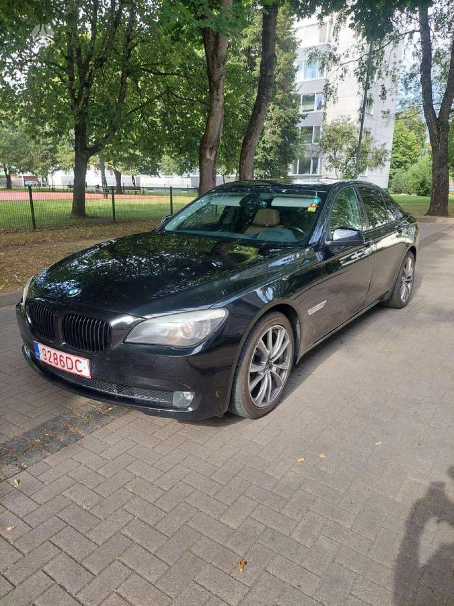 Черный БМВ 730 2011 в Ионава, объемом двигателя 2.99 л и пробегом 205 тыс. км за 9350 €, фото 5 на AUTOMOTO.COM.LV