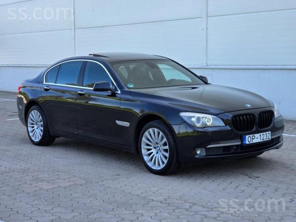 Melns BMW 730 2011 Rīga, ar dzinēja tilpumu 3.00 L un nobraukumu 317 tūkst. km par 10900 €, foto 5 vietnē AUTOMOTO.COM.LV
