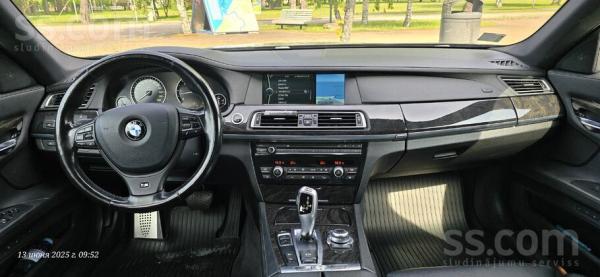Melns BMW 730 2012 Ventspils, ar dzinēja tilpumu 4.00 L un nobraukumu 194 tūkst. km par 2500 €, foto 7 vietnē AUTOMOTO.COM.LV
