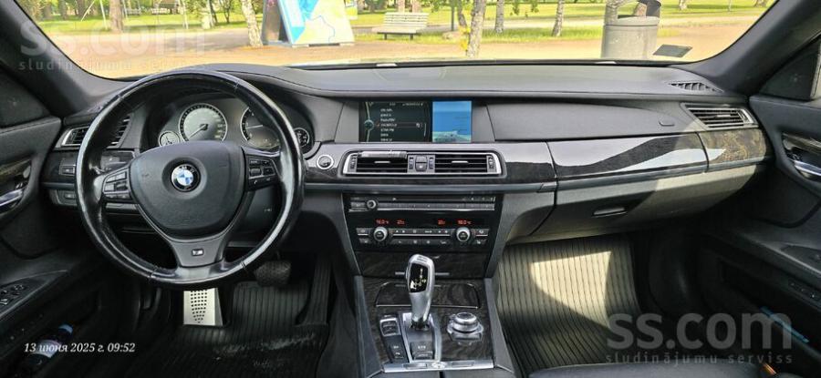 Melns BMW 730 2012 Ventspils, ar dzinēja tilpumu 4.00 L un nobraukumu 194 tūkst. km par 2500 €, foto 7 vietnē AUTOMOTO.COM.LV