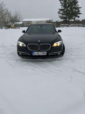 Melns BMW 730 2012 Alīta, ar dzinēja tilpumu 2.99 L un nobraukumu 233 tūkst. km par 14850 €, foto 2 vietnē AUTOMOTO.COM.LV