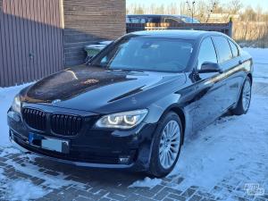 Black BMW 730 2012 in Panevezys, with an engine capacity of 3.00 L and mileage of 275 thousand km for 9000 €, photo  on AUTOMOTO.COM.LV