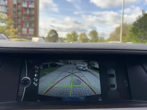 Black BMW 730 2012 in Riga, with an engine capacity of 3.00 L and mileage of 285 thousand km for 7990 €, photo 16 on AUTOMOTO.COM.LV