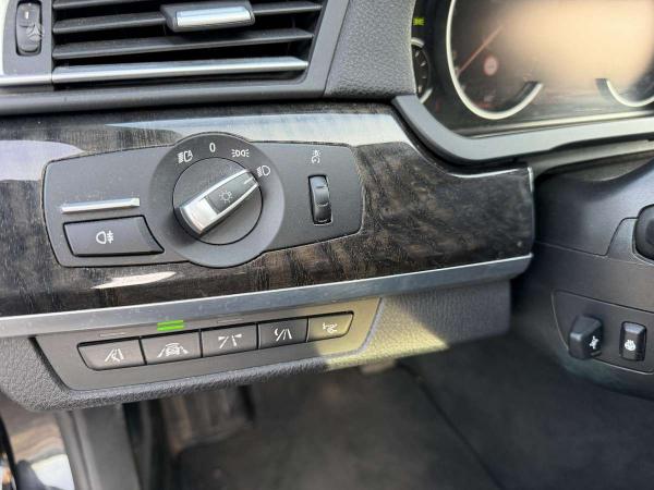 Melns BMW 730 2012 Utena, ar dzinēja tilpumu 2.99 L un nobraukumu 400 tūkst. km par 7300 €, foto 10 vietnē AUTOMOTO.COM.LV