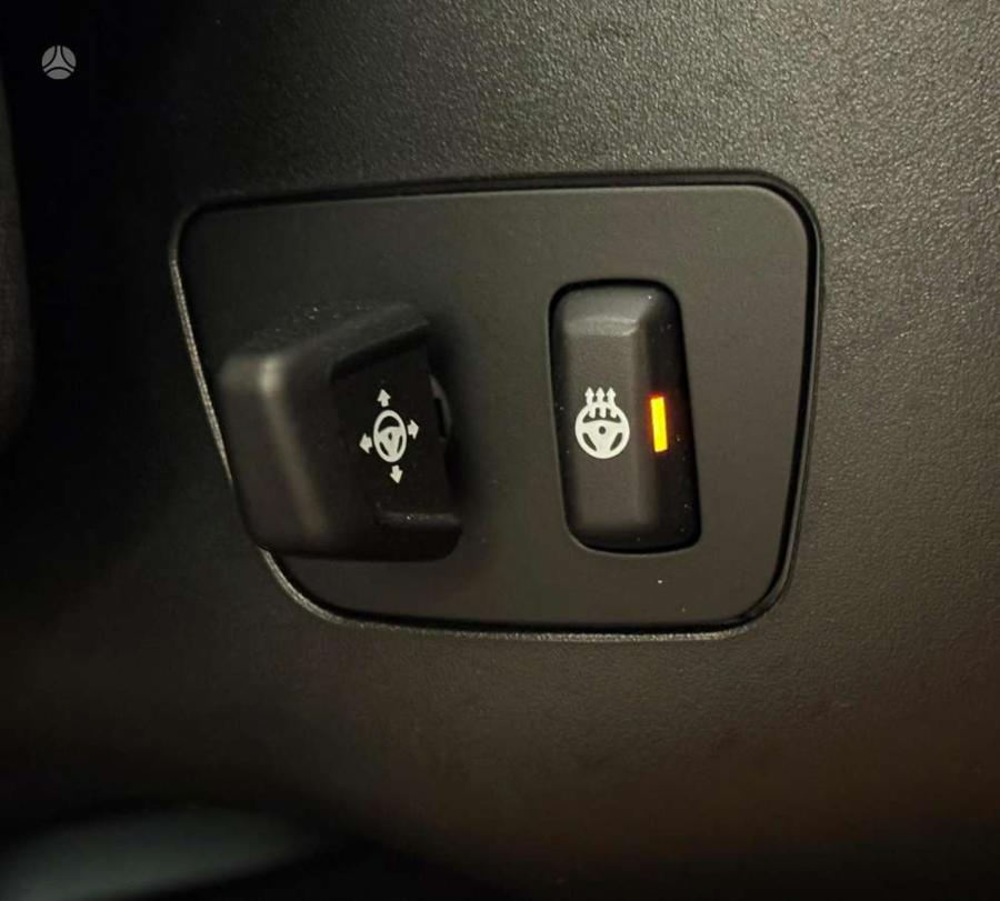 Melns BMW 730 2012 Marijampole, ar dzinēja tilpumu 2.99 L un nobraukumu 272 tūkst. km par 12450 €, foto 5 vietnē AUTOMOTO.COM.LV