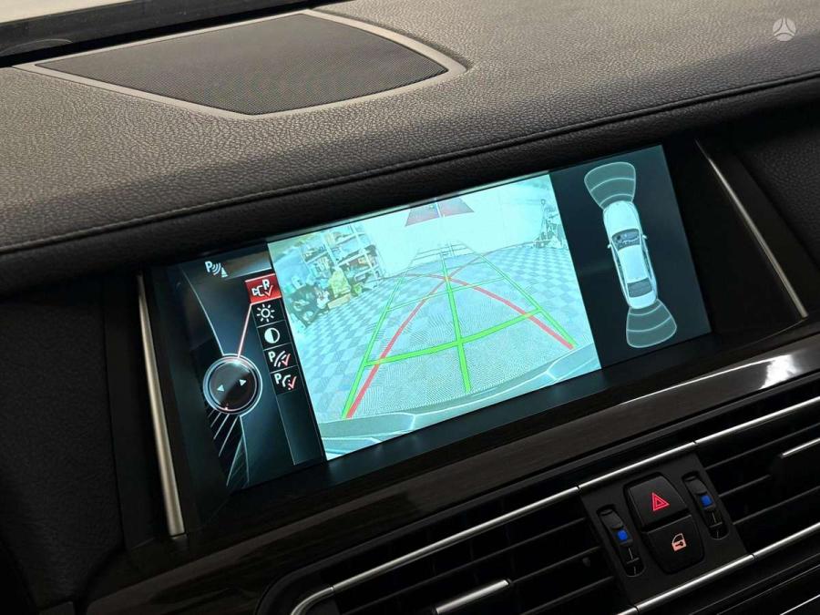 Melns BMW 730 2012 Marijampole, ar dzinēja tilpumu 2.99 L un nobraukumu 272 tūkst. km par 12450 €, foto 10 vietnē AUTOMOTO.COM.LV